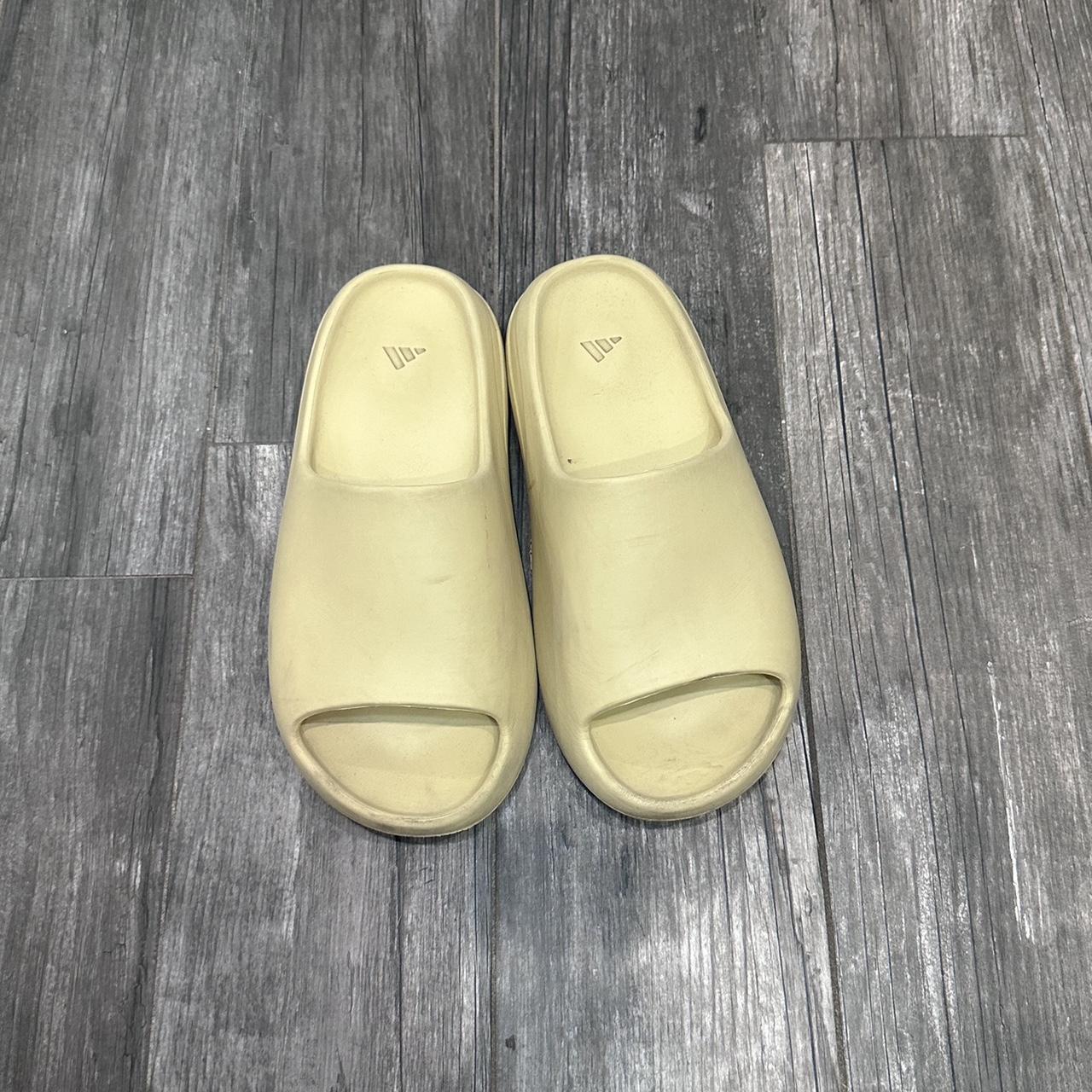 Yeezy Slides (2021) Used Size 11 - Depop