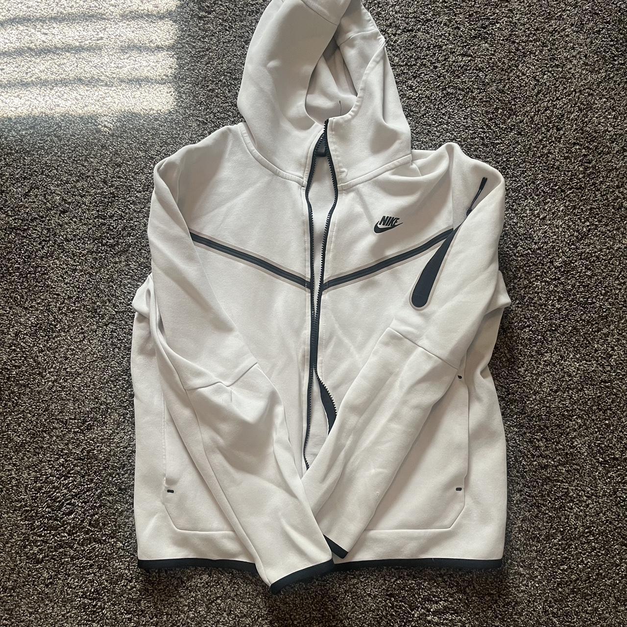 White nike tech🔥 size medium - Depop