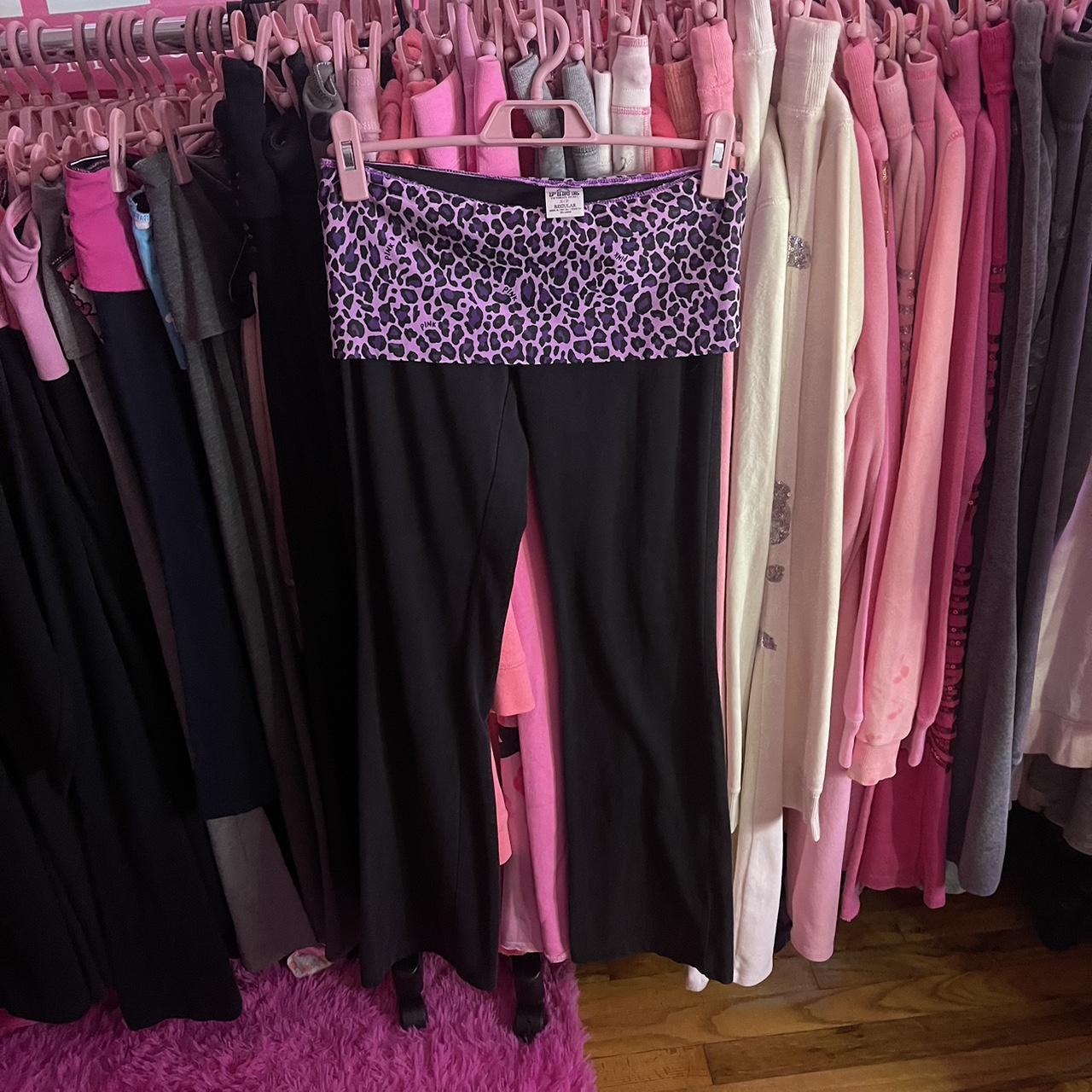 VINTAGE EARLY 2000 VICTORIA’S SECRET PINK LEOPARD... - Depop