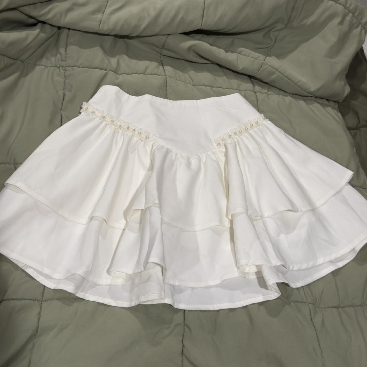 Beautiful White Flowy Mini Skirt with Flower Beaded Rim - Depop