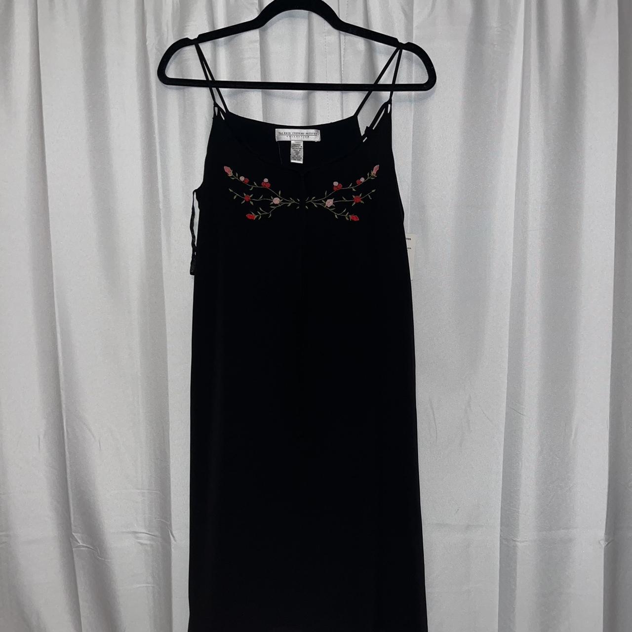 Valerie Steven’s Petites Pure Silk, very vintage... - Depop