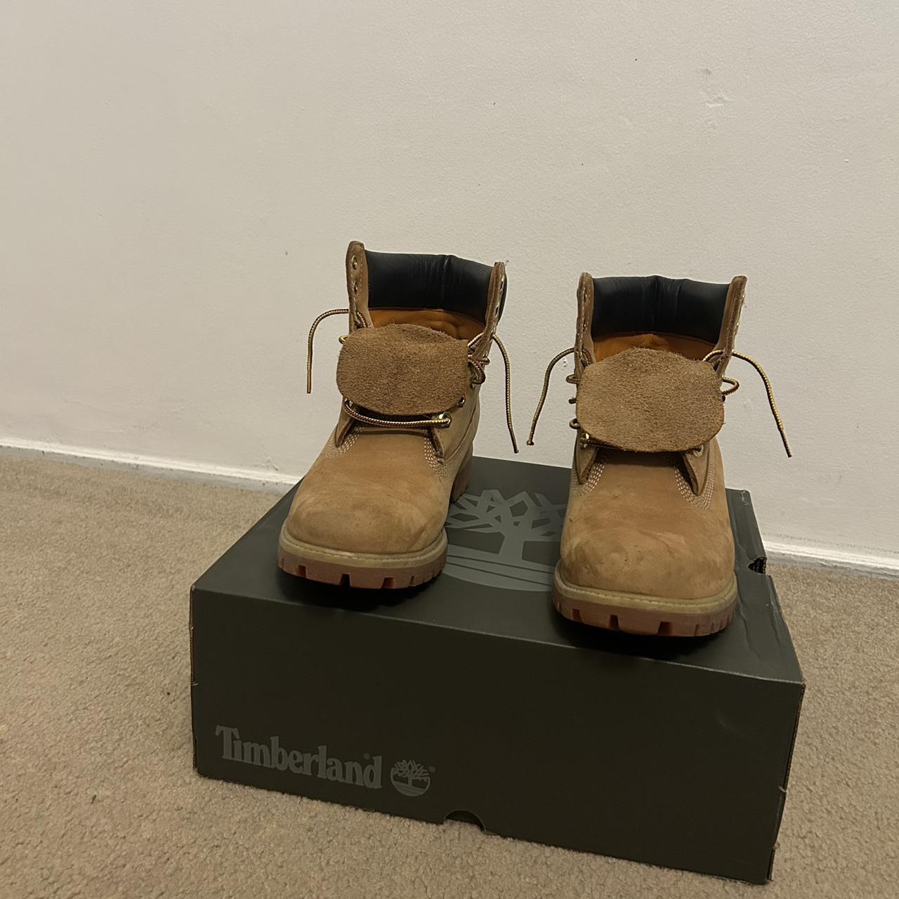 TIMBS!! size: 9 mens (Box included) Accepting... - Depop