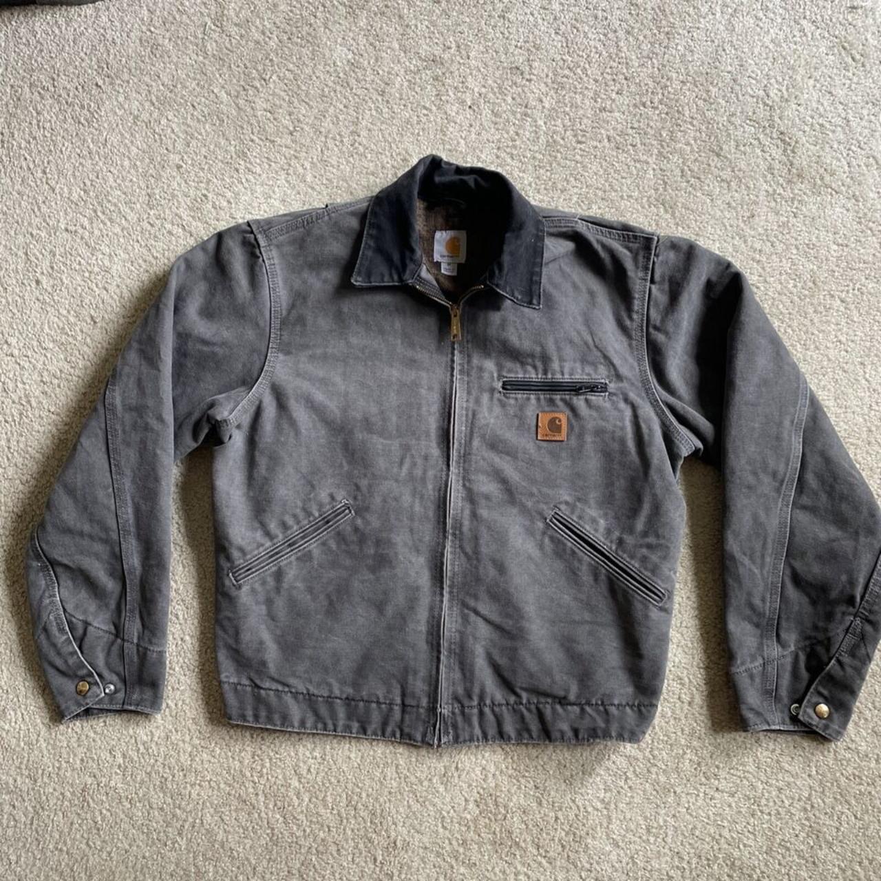 carhatt jacket - Depop