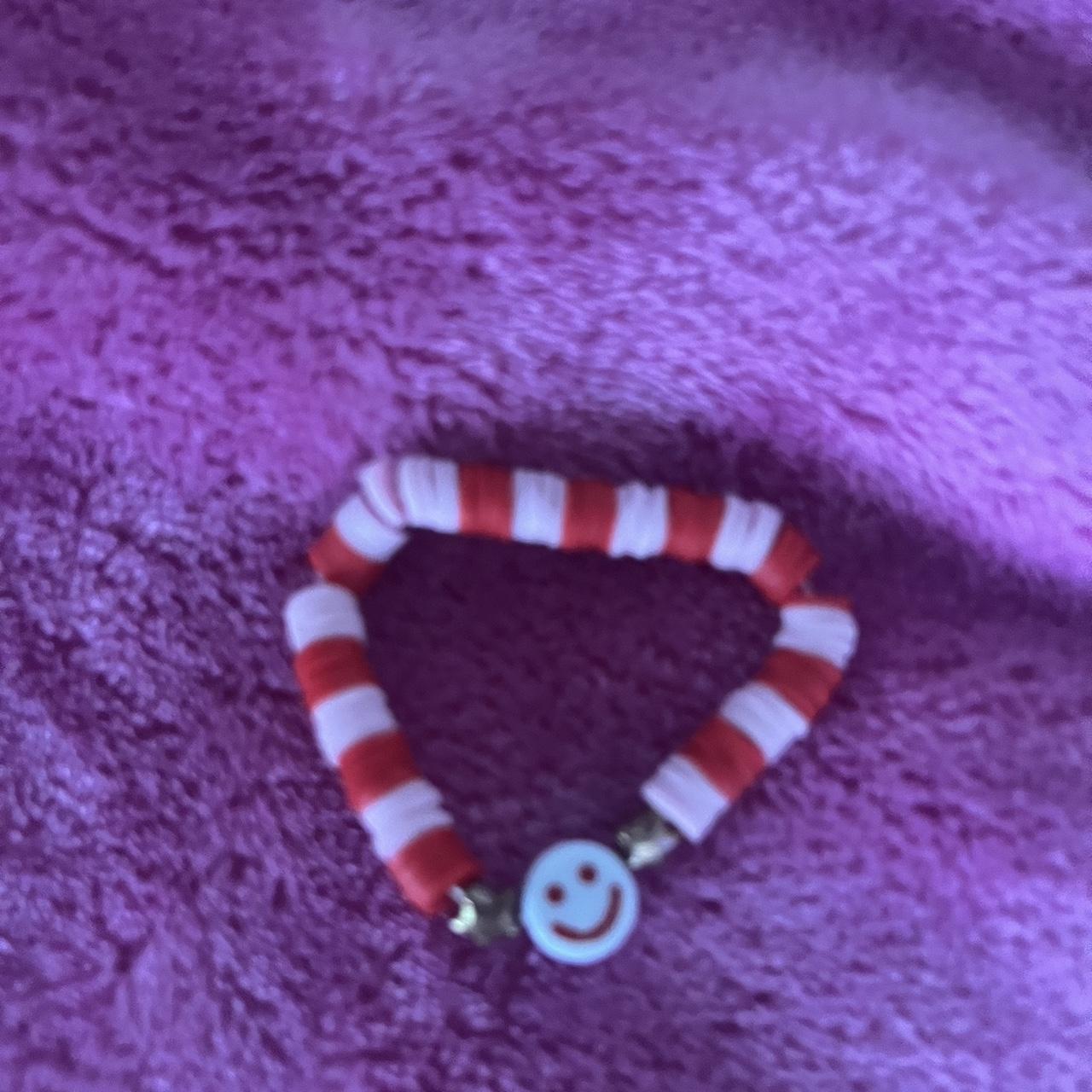 Preppy smiley face bracelet - Depop