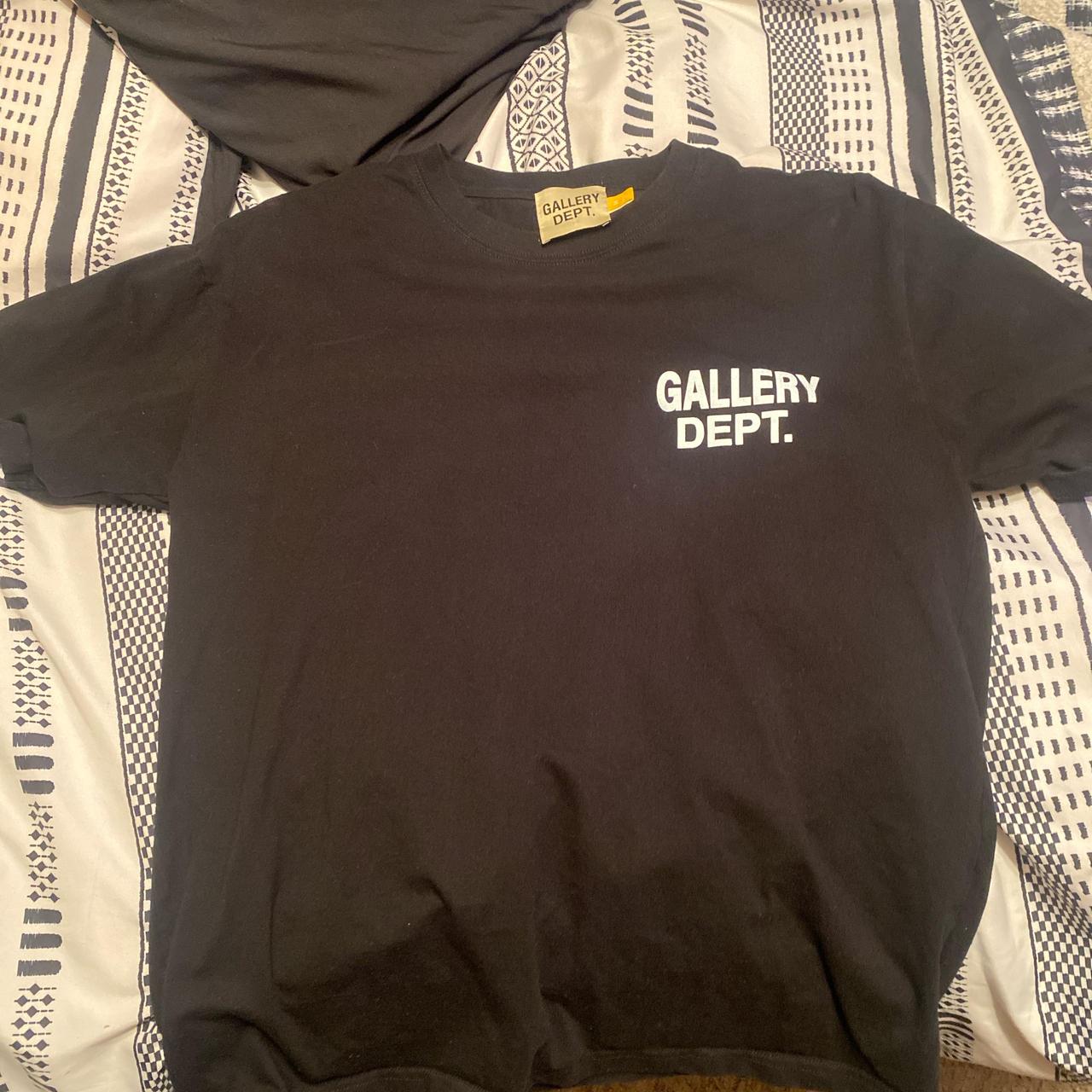 Size medium can fit small , gallery dept shirt.... - Depop