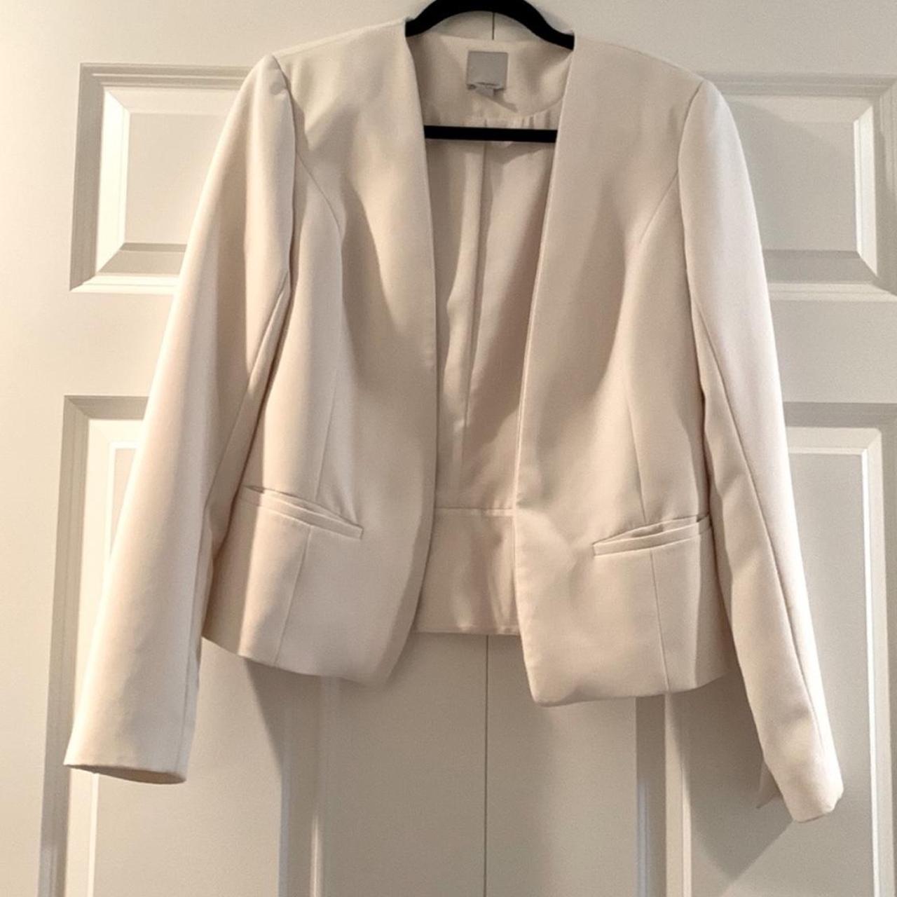 NWOT Halogen Open Blazer. Impeccable details. - Depop