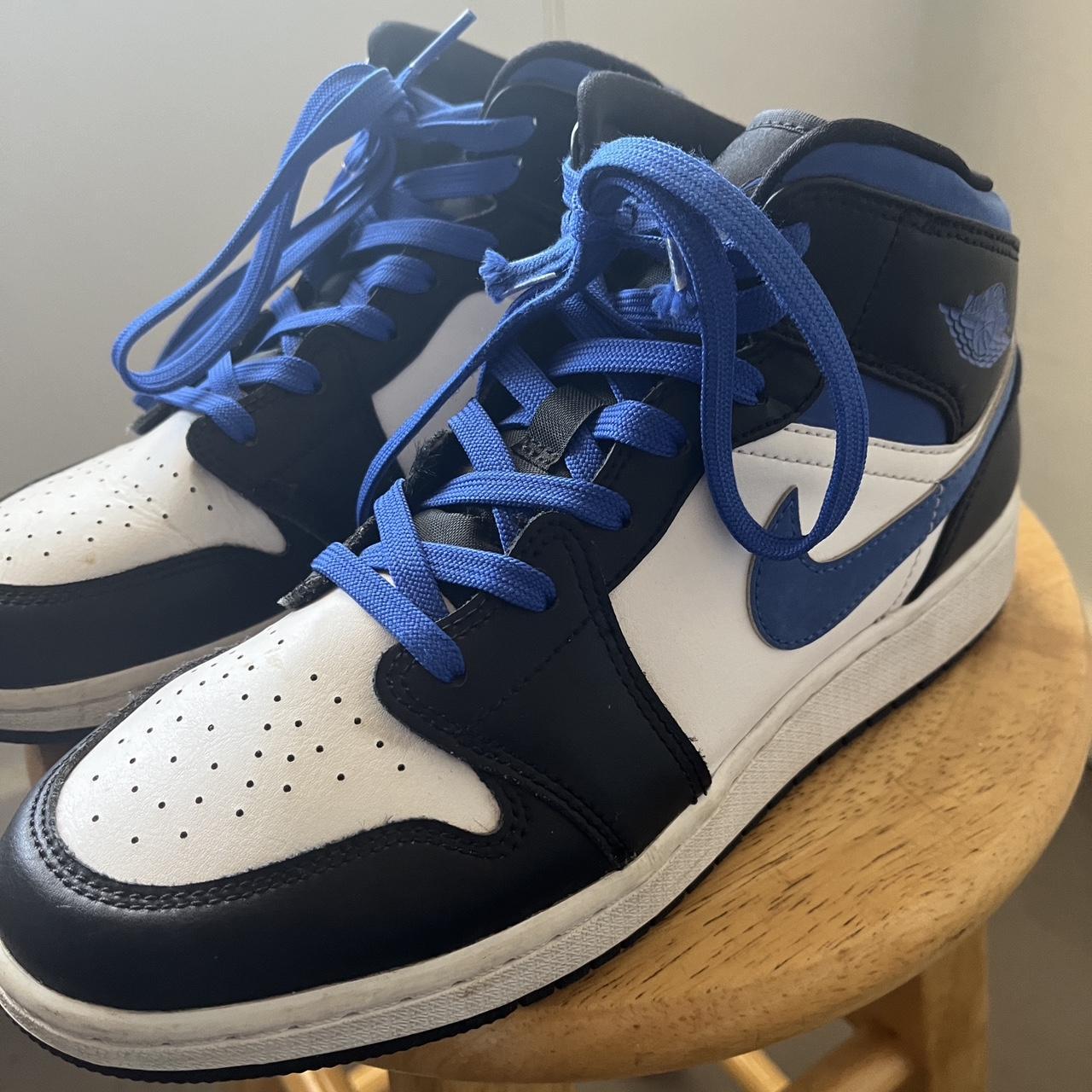 Blue Jordan 1’s (w blue laces) Originally came with... - Depop
