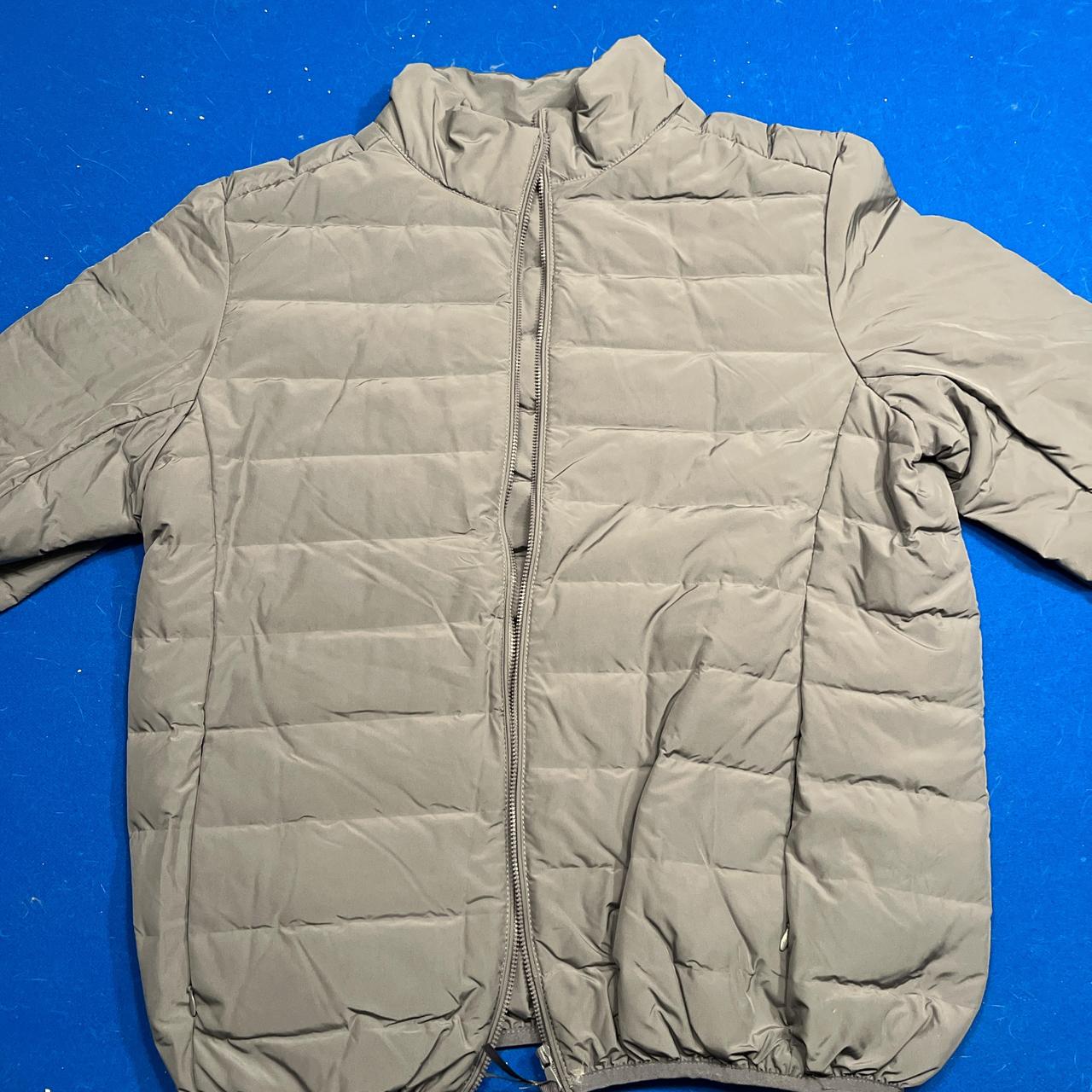 Lulu Lemon jacket size medium - Depop