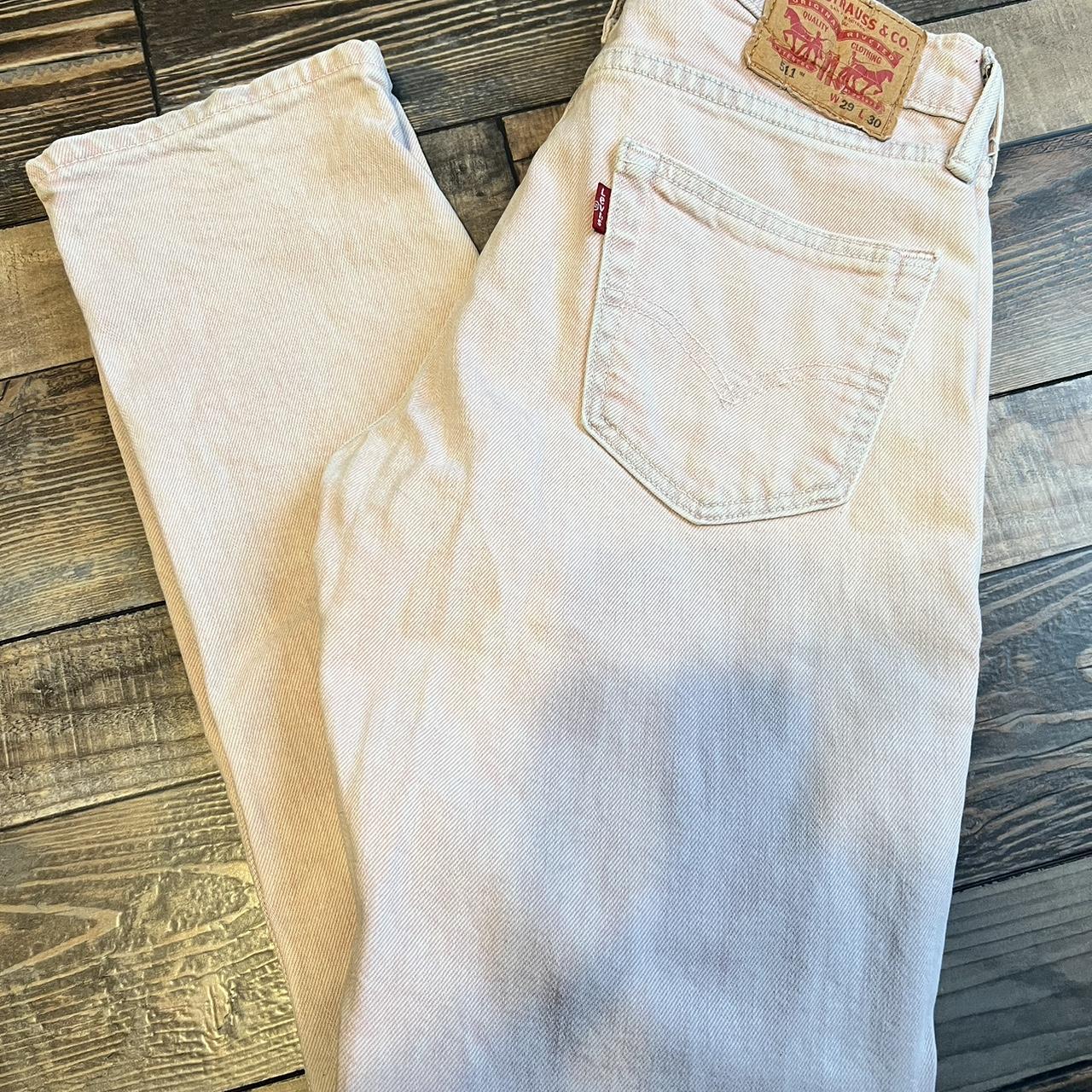 Blush pink Levi jeans - Depop