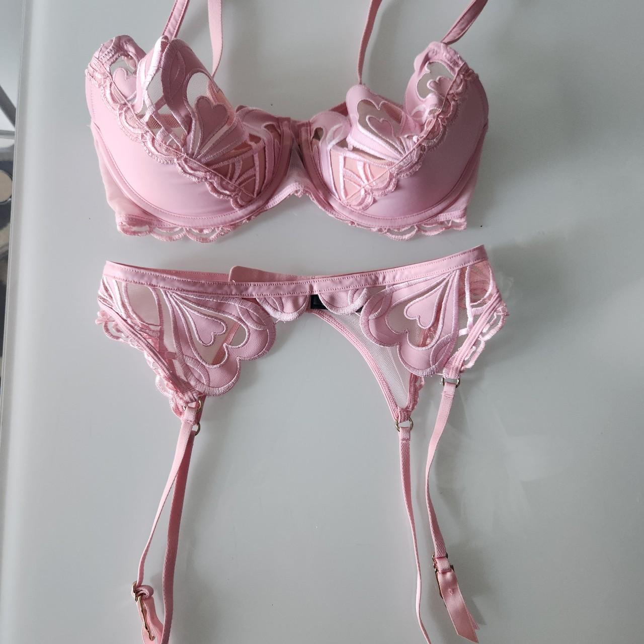 Honey Birdette baby pink heart bra 10E and xs... - Depop