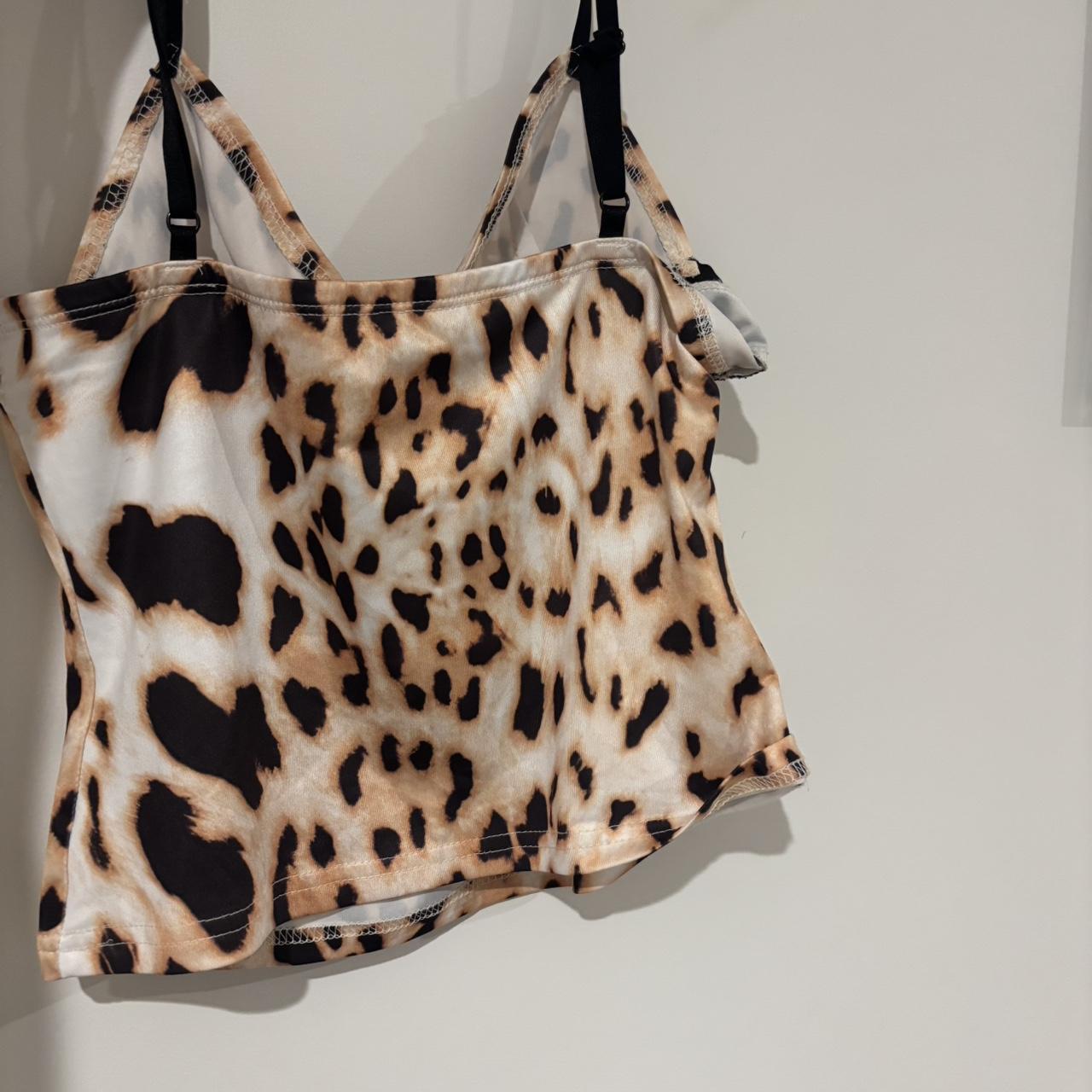 cute cropped leopard print top! love this top, just... | Depop