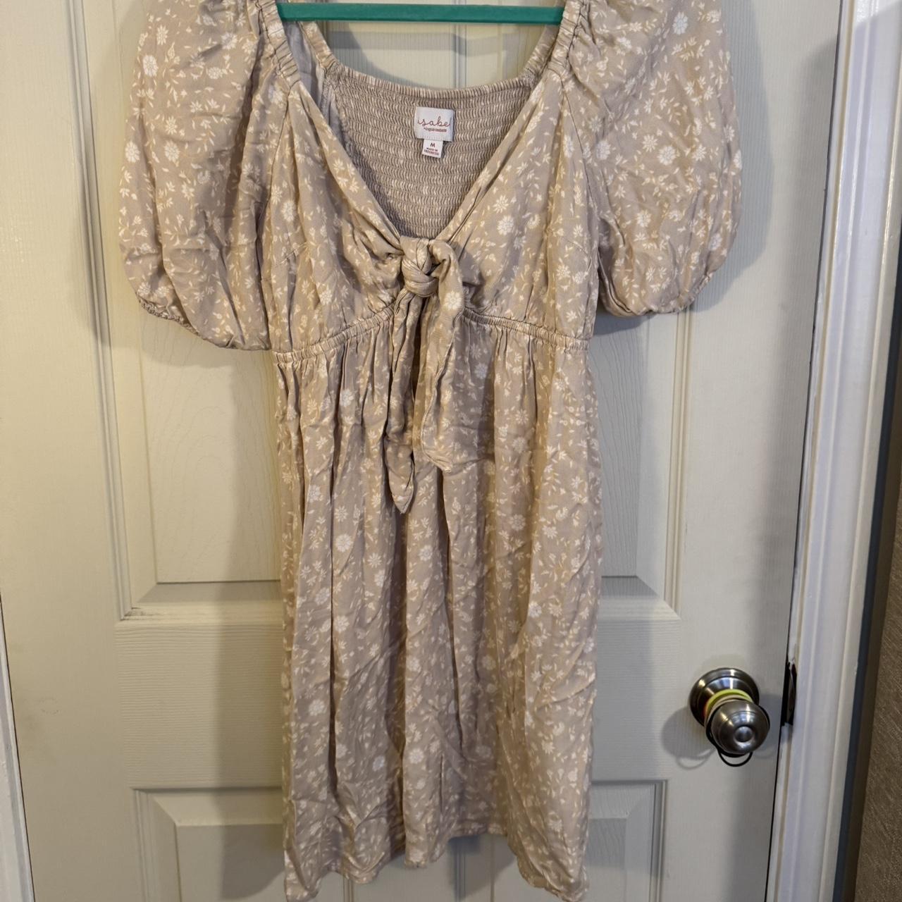 Short maternity dress Ingrid and Isabel | Depop