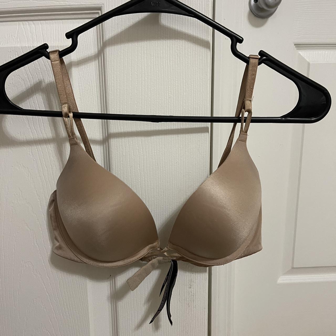 34B bombshell ( 2 cup bra ) bra in great shape | Depop