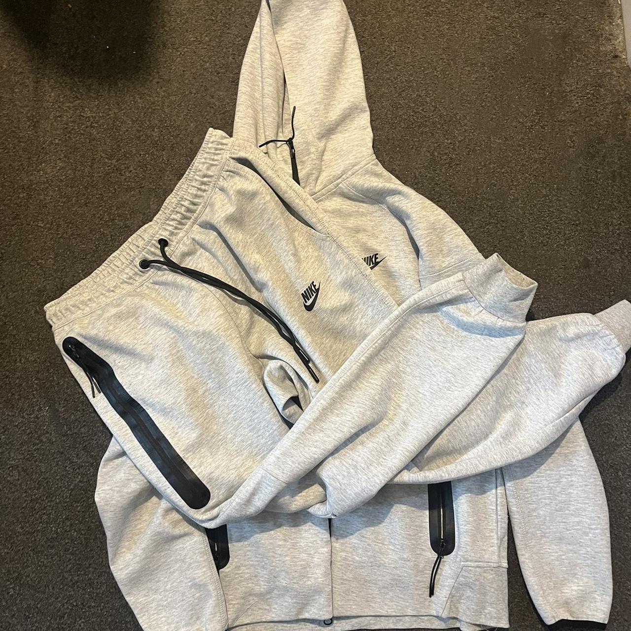 Grey Nike Tech Fleece Tracksuit - Depop