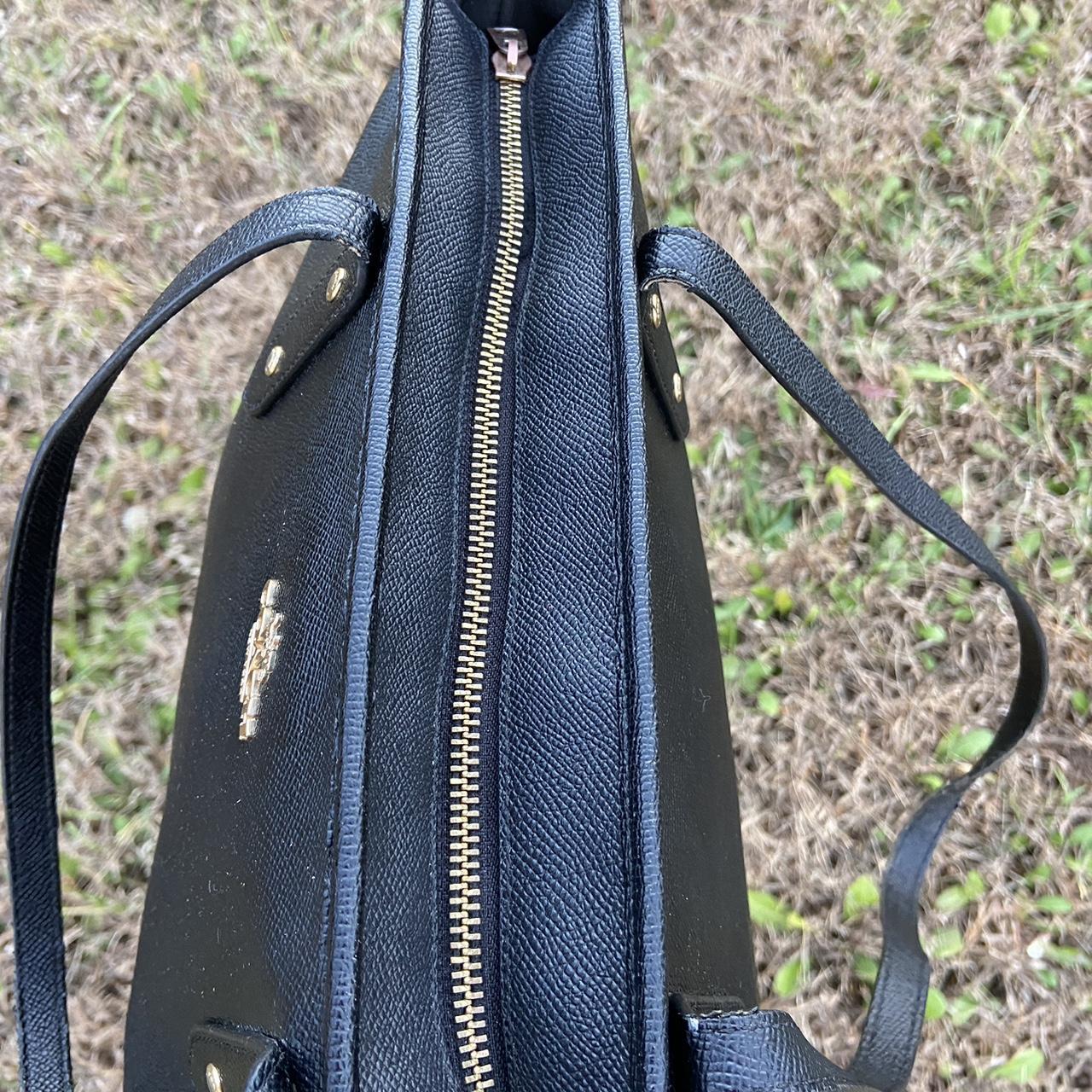 Black coach leather tote bag - Damaged coach label... - Depop