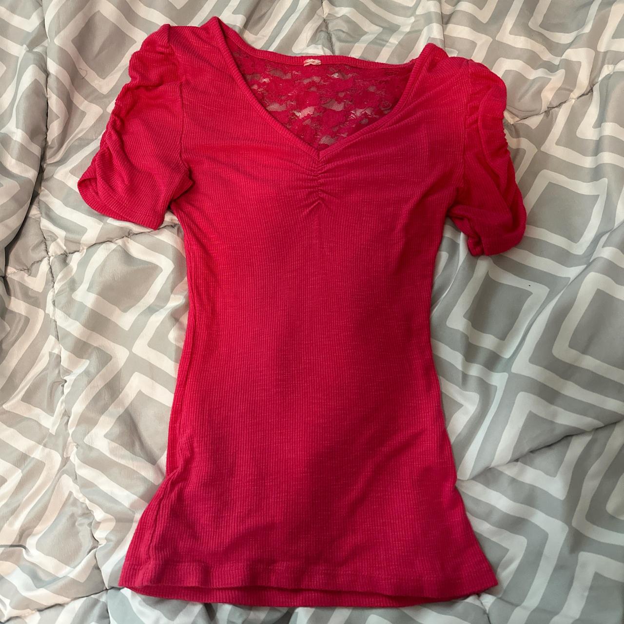 Cute Y2K top, scrunch sleeves and floral lace... - Depop