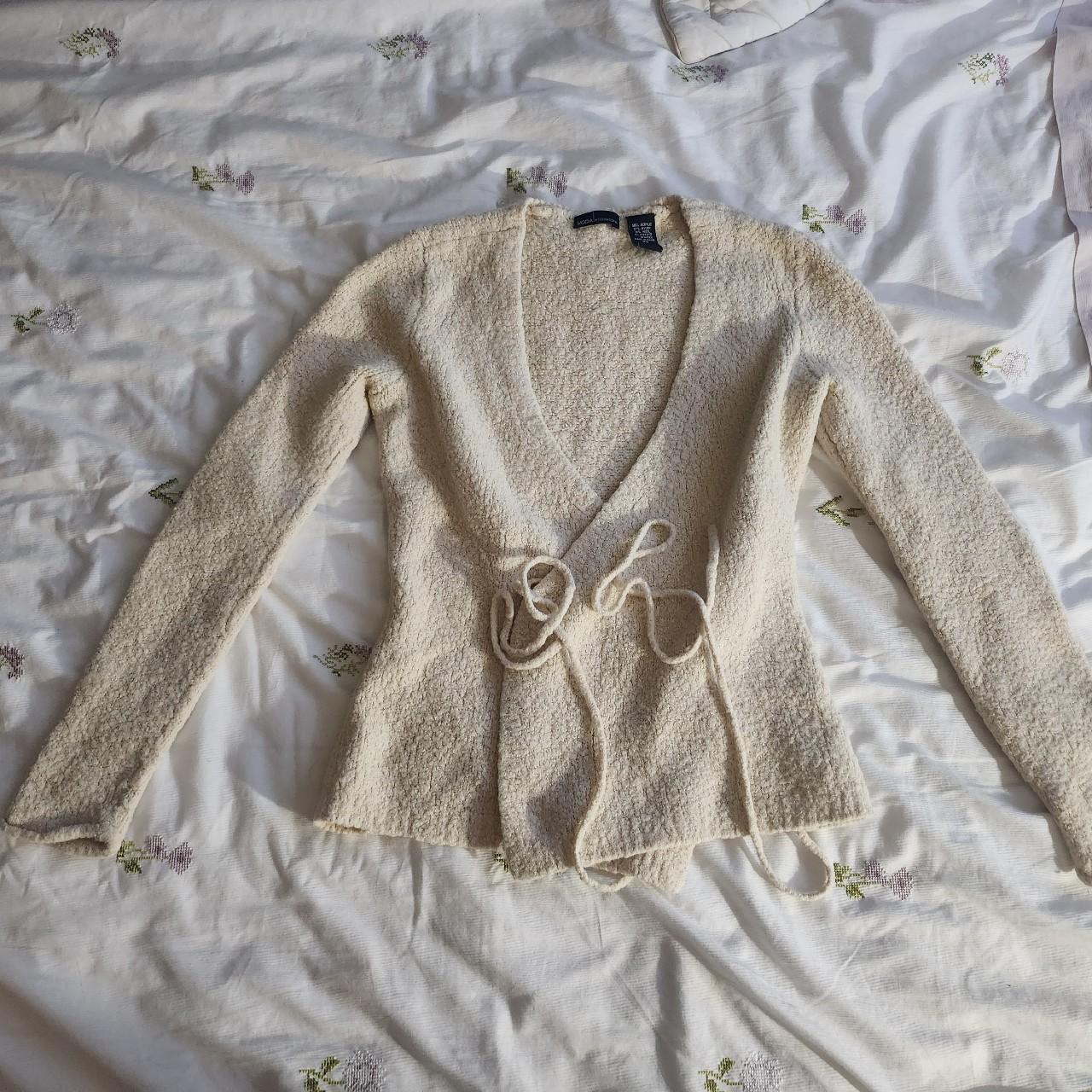 Moda international wrap sweater! Size small - Depop