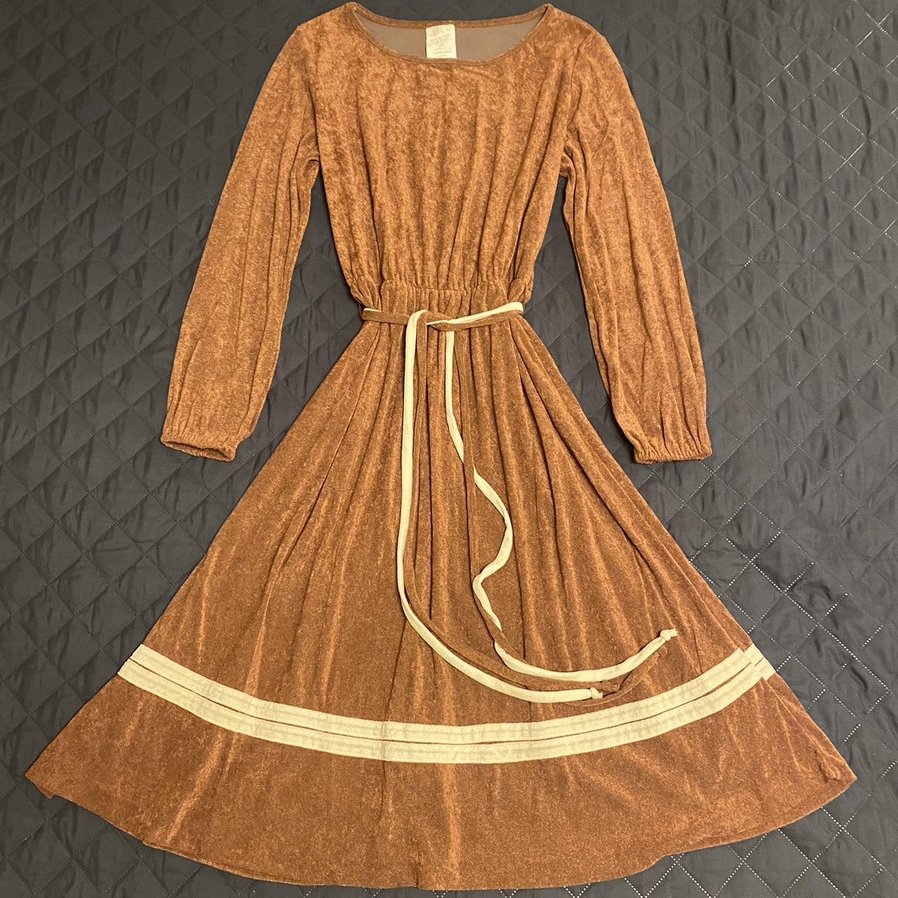 Vintage union made brown terry cloth midi dress.... - Depop
