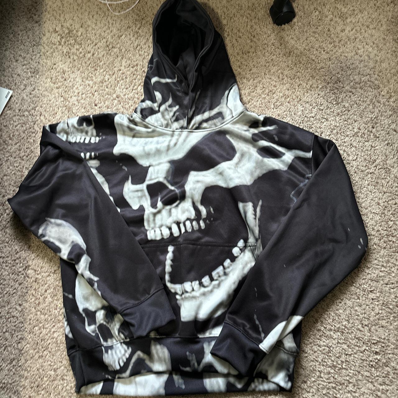 “Winners” skull hoodie - Depop