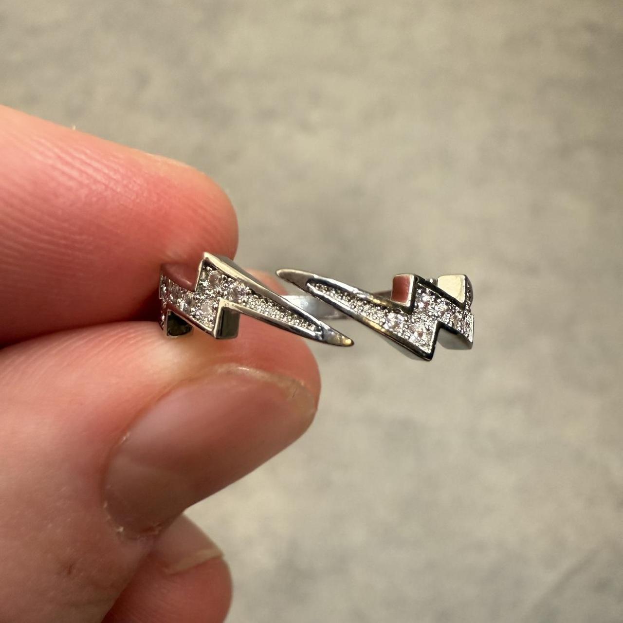 Y2K 2000’s grunge lightning bolt ring Really cool... | Depop