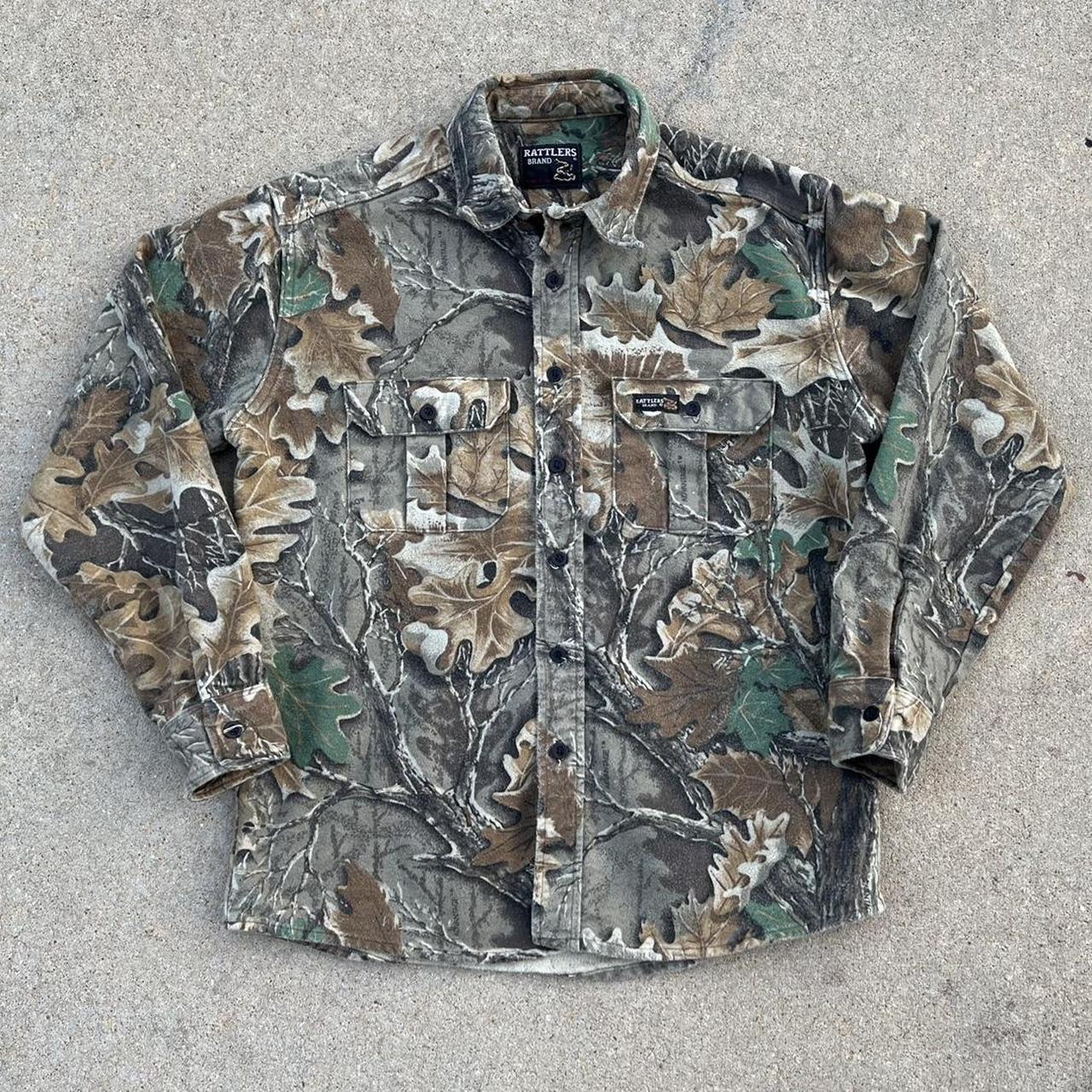 vintage realtree advantage camo flannel button up... | Depop