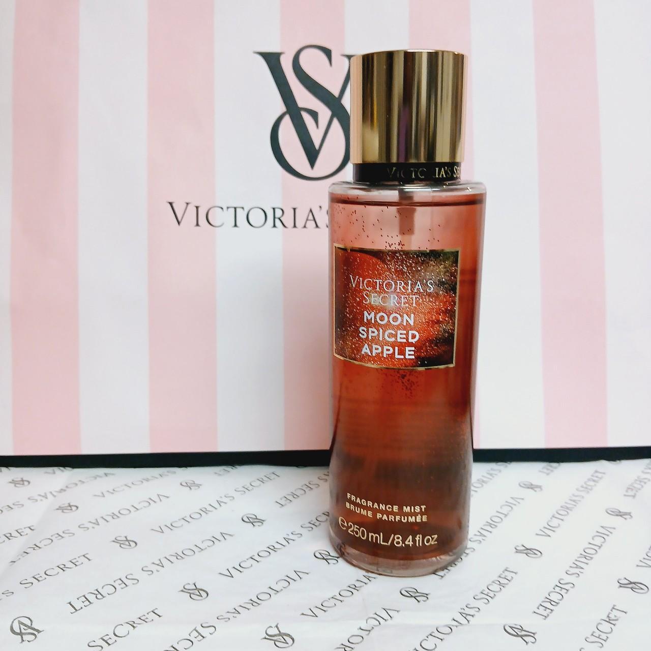 Victoria's Secret Moon Spiced Apple Fragrance... - Depop