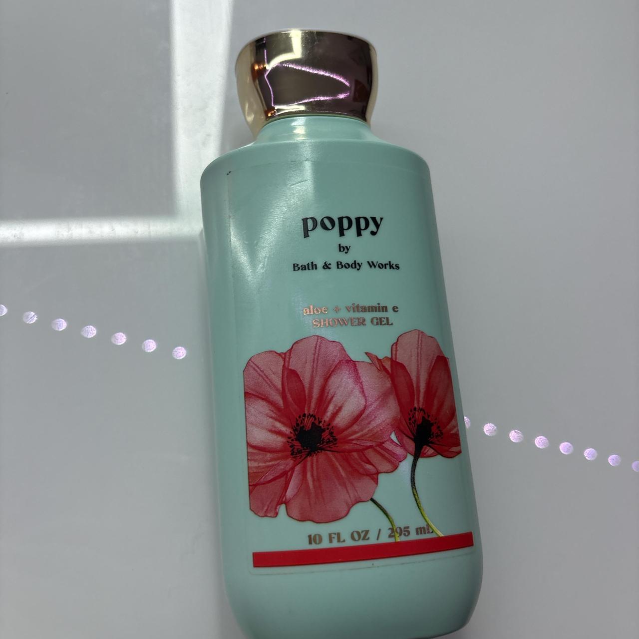 Unused Poppy by Bath & Body Works shower gel - Depop