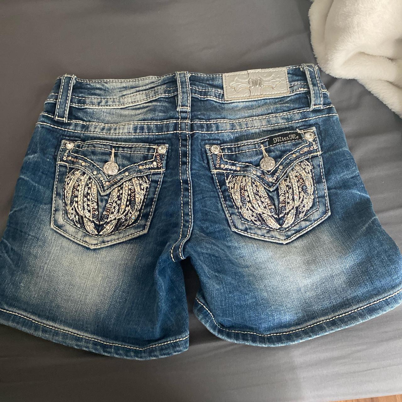 miss me shorts lowrise size 24 stretch is pretty... - Depop