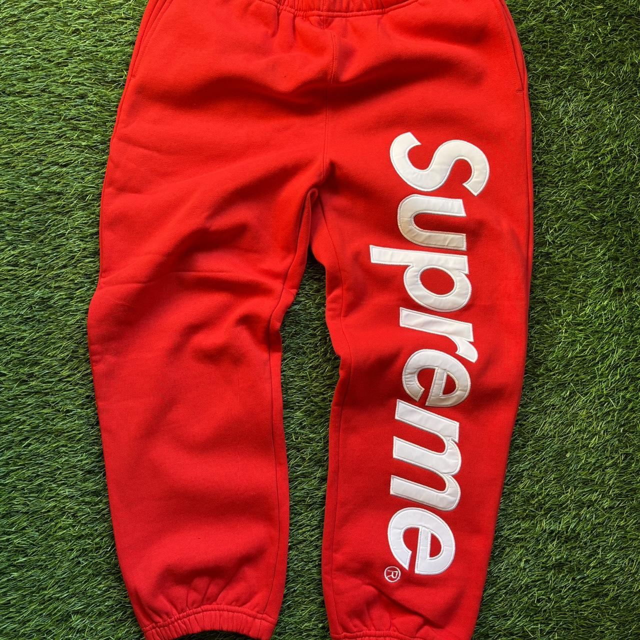 SUPREME SWEATPANTS 100% authentic Brand new Dm... | Depop