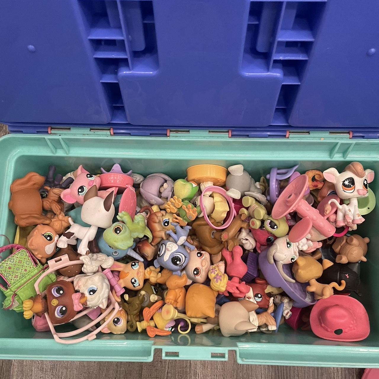 Littlest Pet shop Bundle Random 3 lps Message me... - Depop