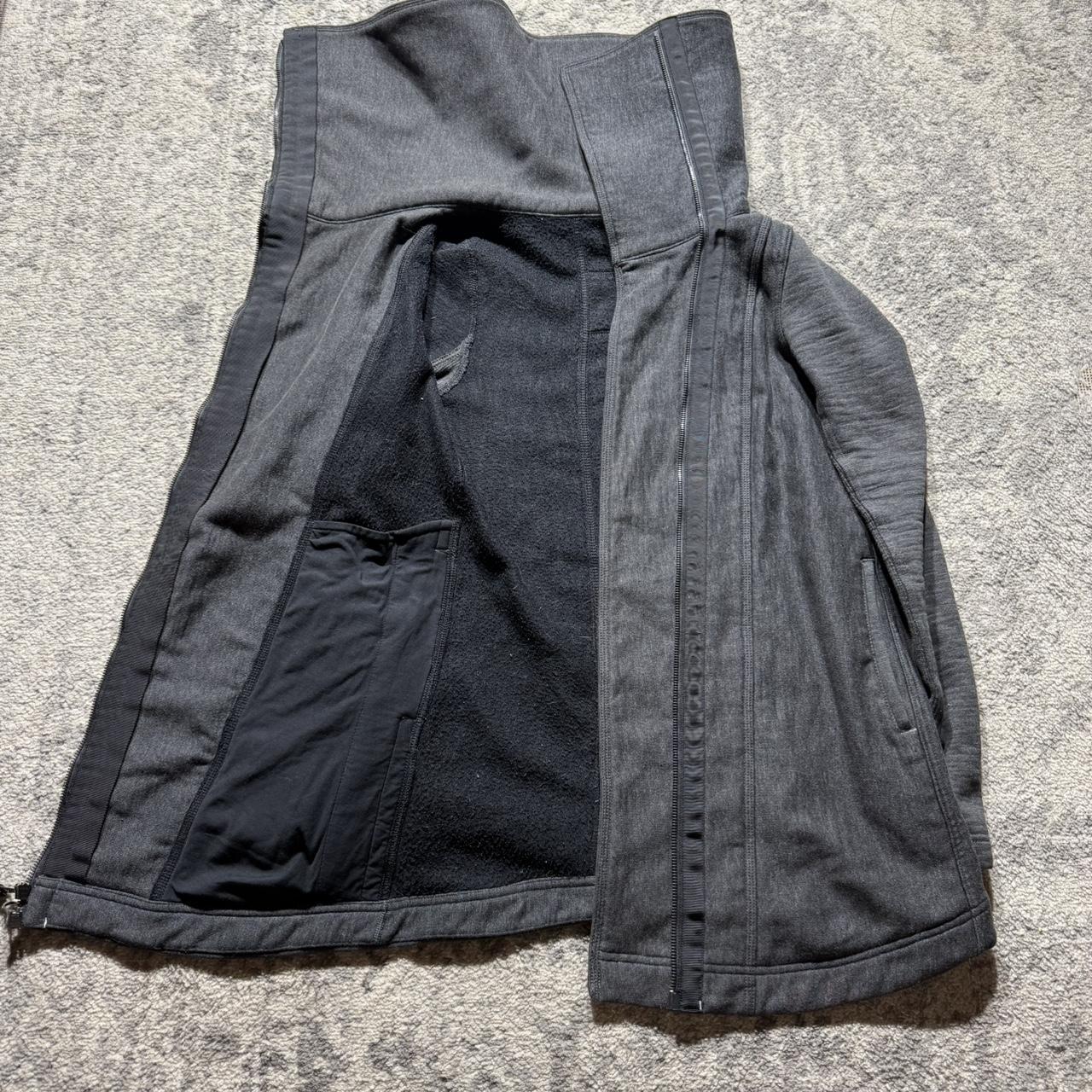 LULULEMON GREY HEAVYWEIGHT JACKET ️ size - 4 CHEAP... - Depop
