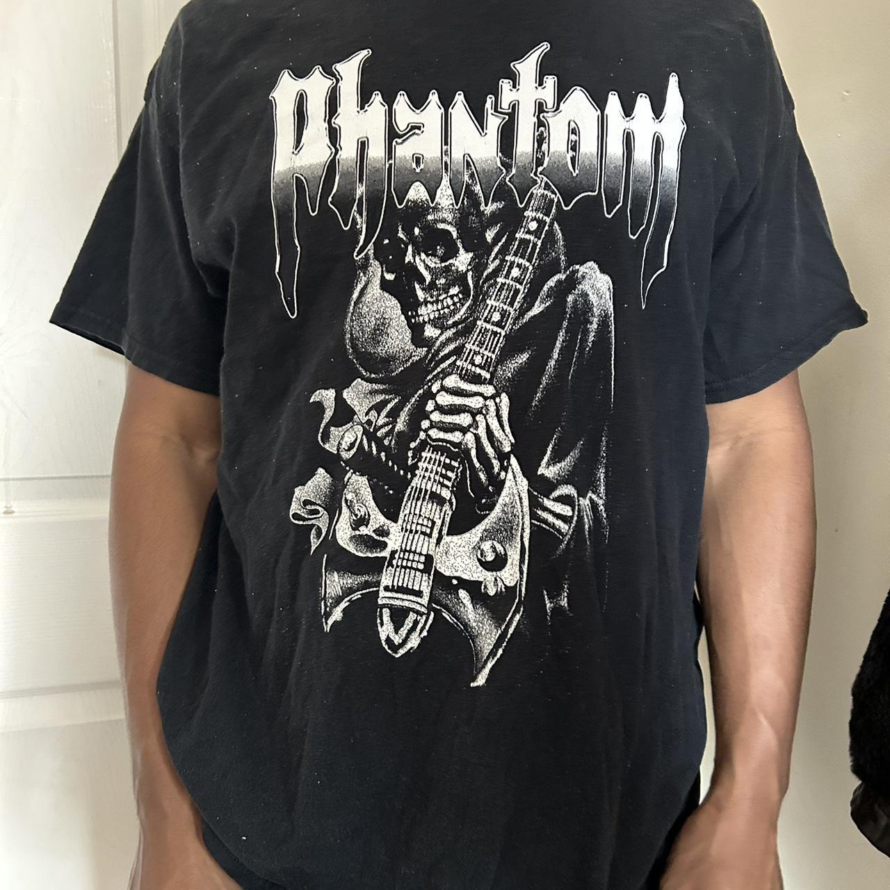 Large graphic tshirt - Depop