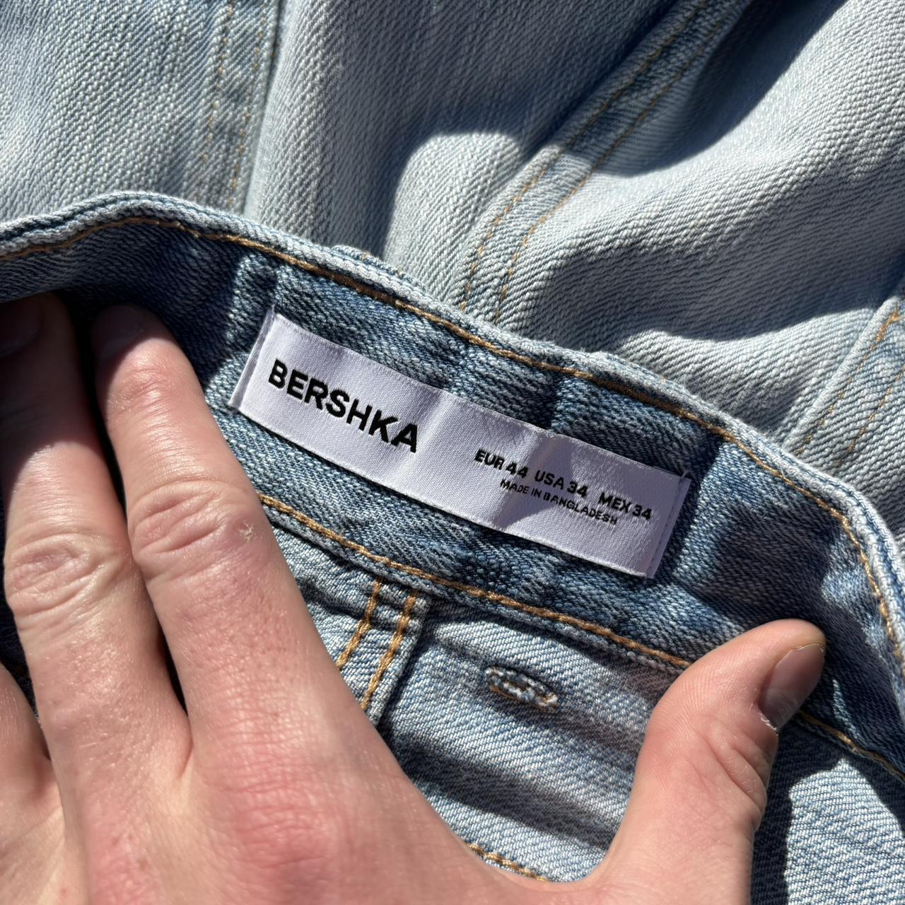 Bershka Colossal Baggy Jeans Measurements: 34/33 - Depop