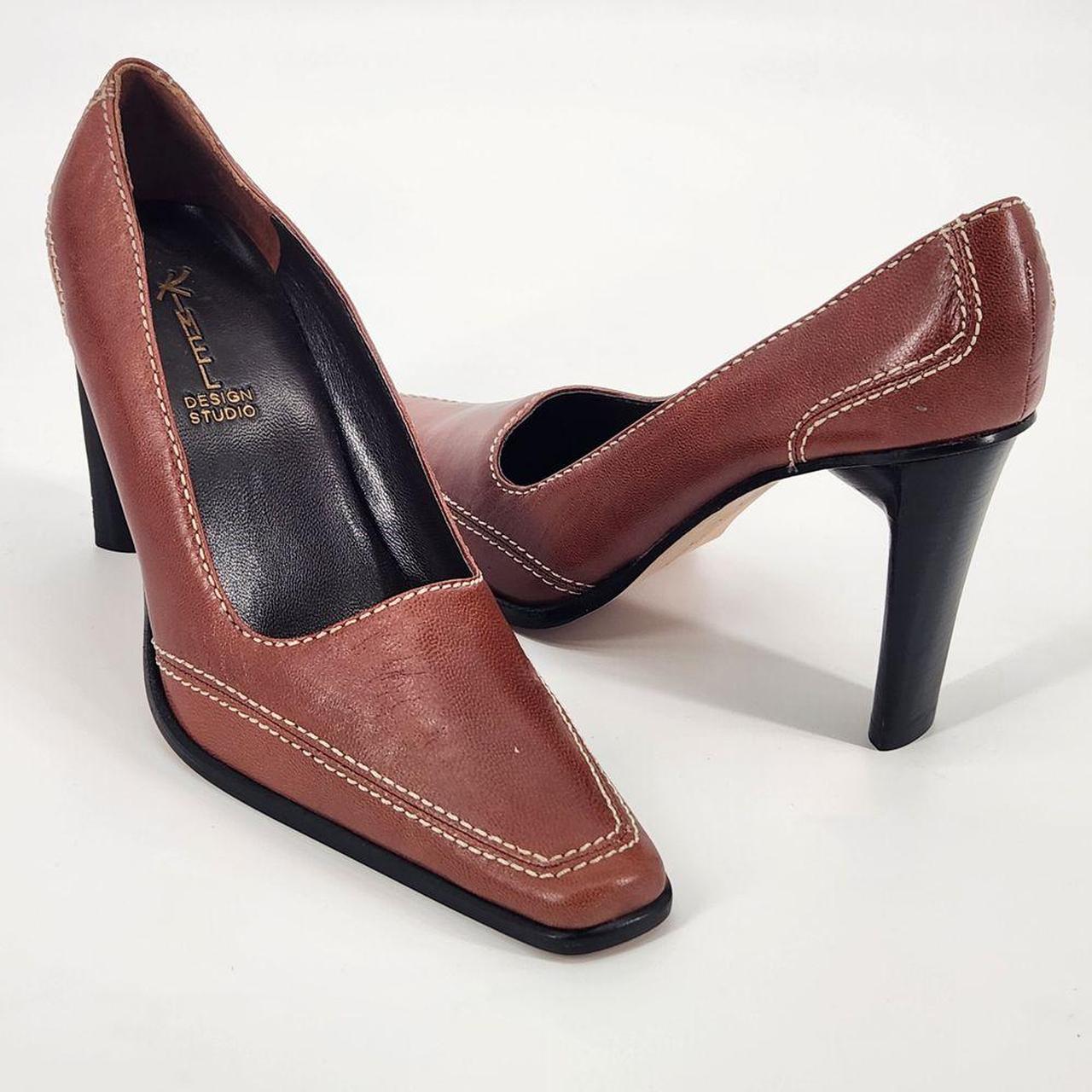 Kimel Women's 7.5 Vintage Leather Square Toe Pump... | Depop