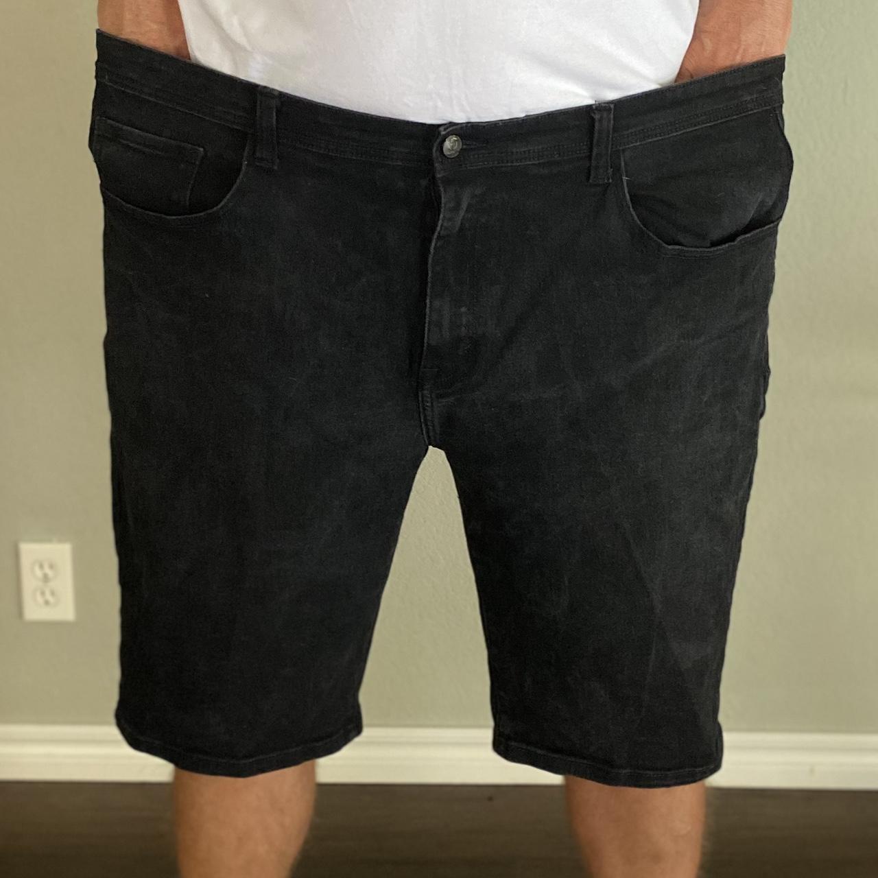 Akademiks Jean Shorts Mens Size 46 Baggy Black... - Depop