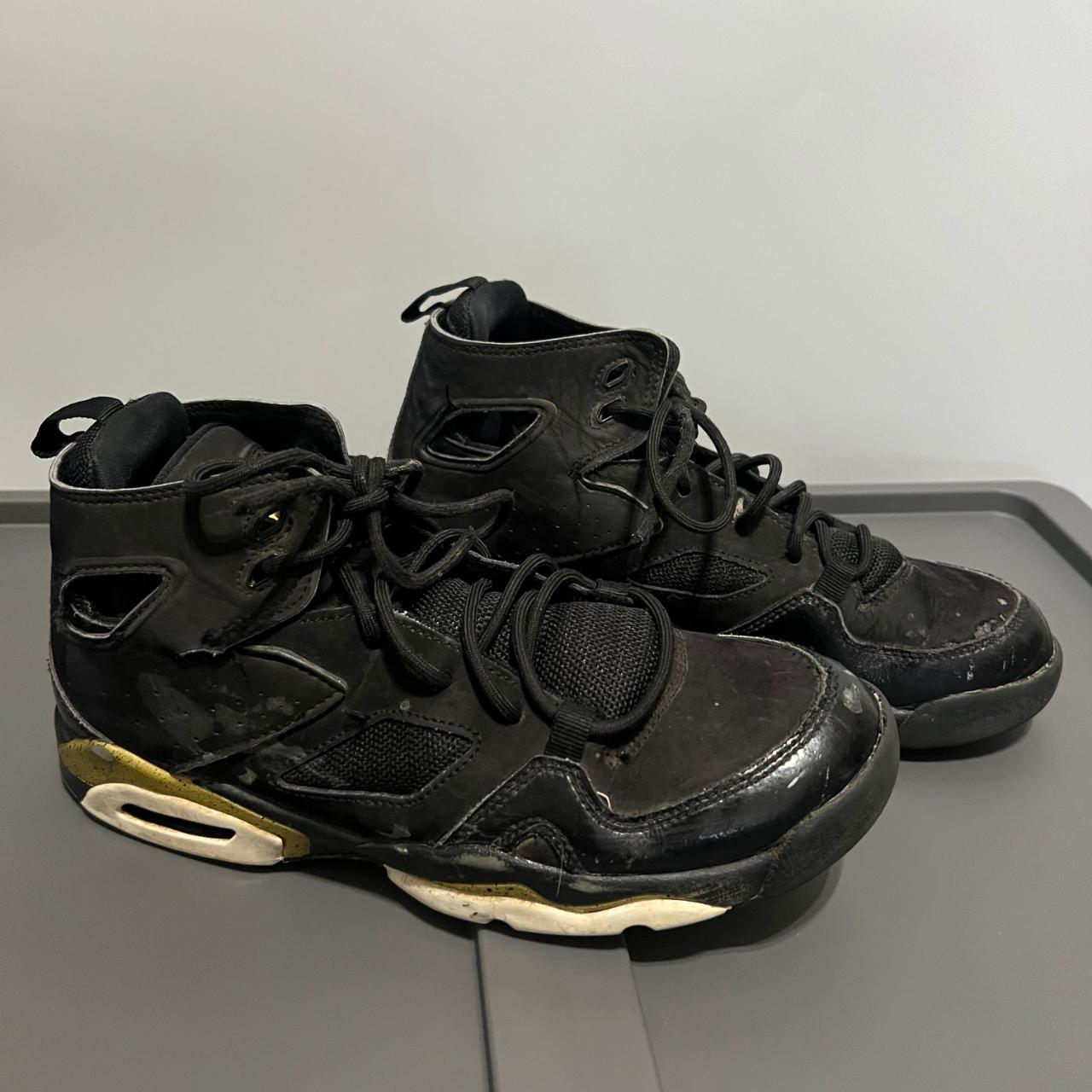 Jordans Flight Club 91 BG BlackGold For Youth Sized 6.5 - Depop