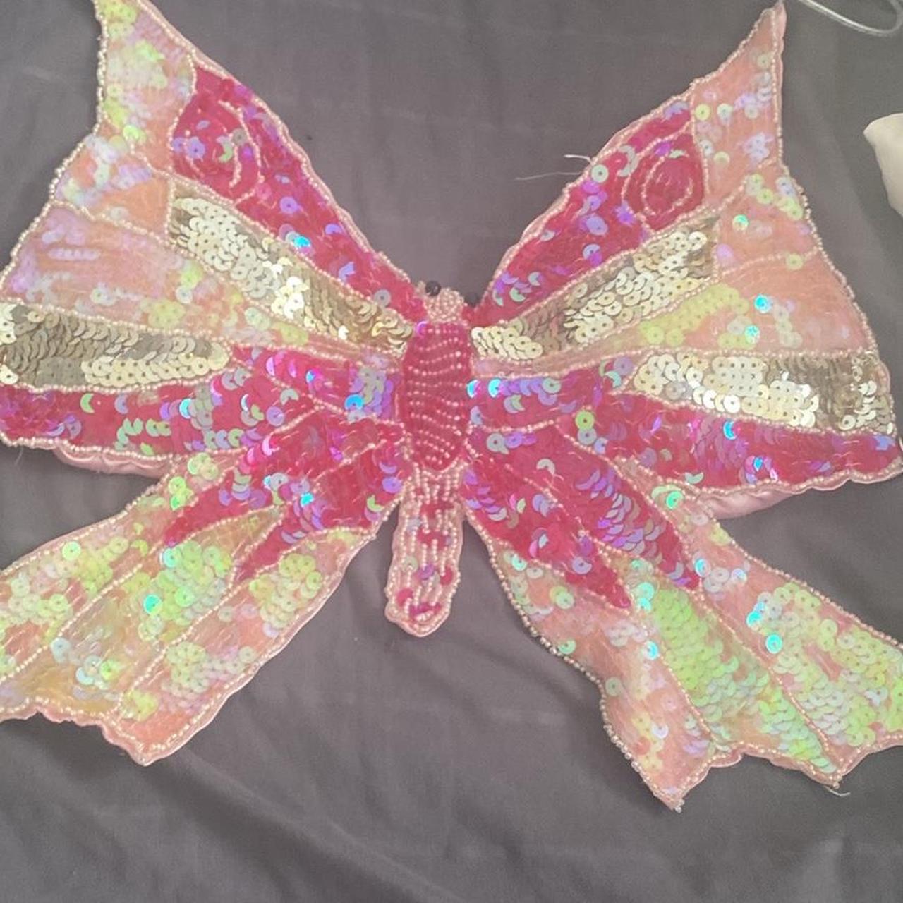 Sequin butterfly top satin on the inside - Depop