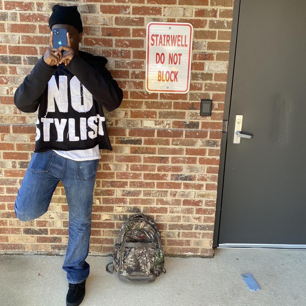 No stylist hoodie ! - Depop