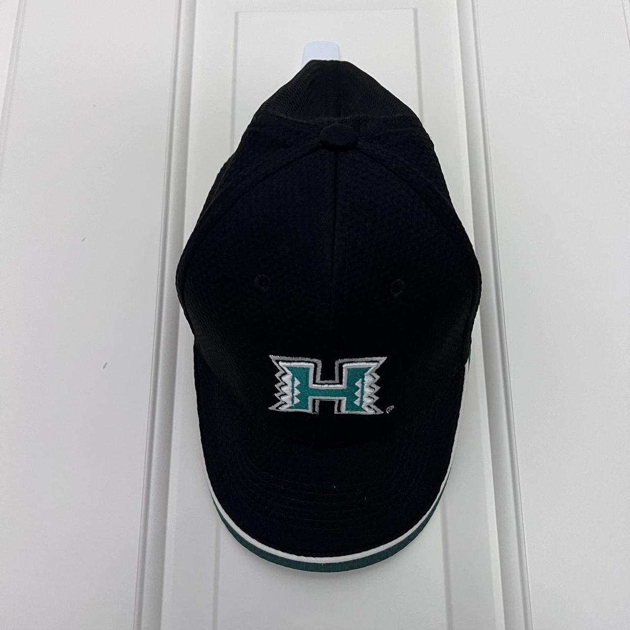 University of Hawaii hat - Depop