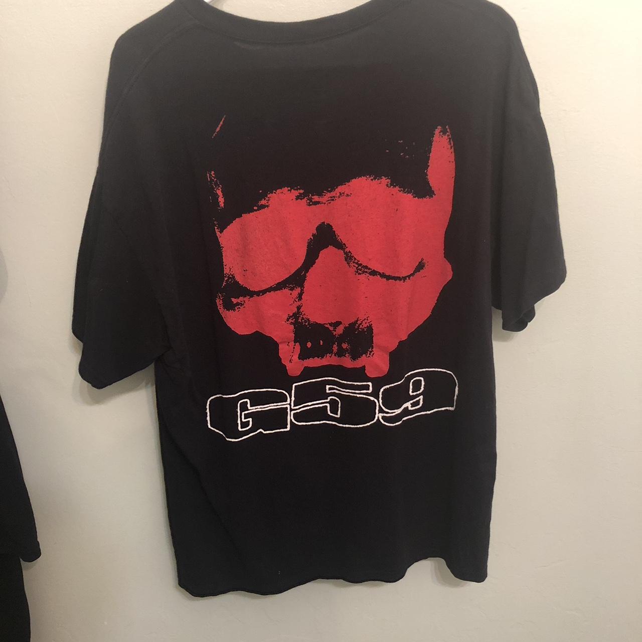 G59 Black and red skull shirt Size:XL #G59... - Depop