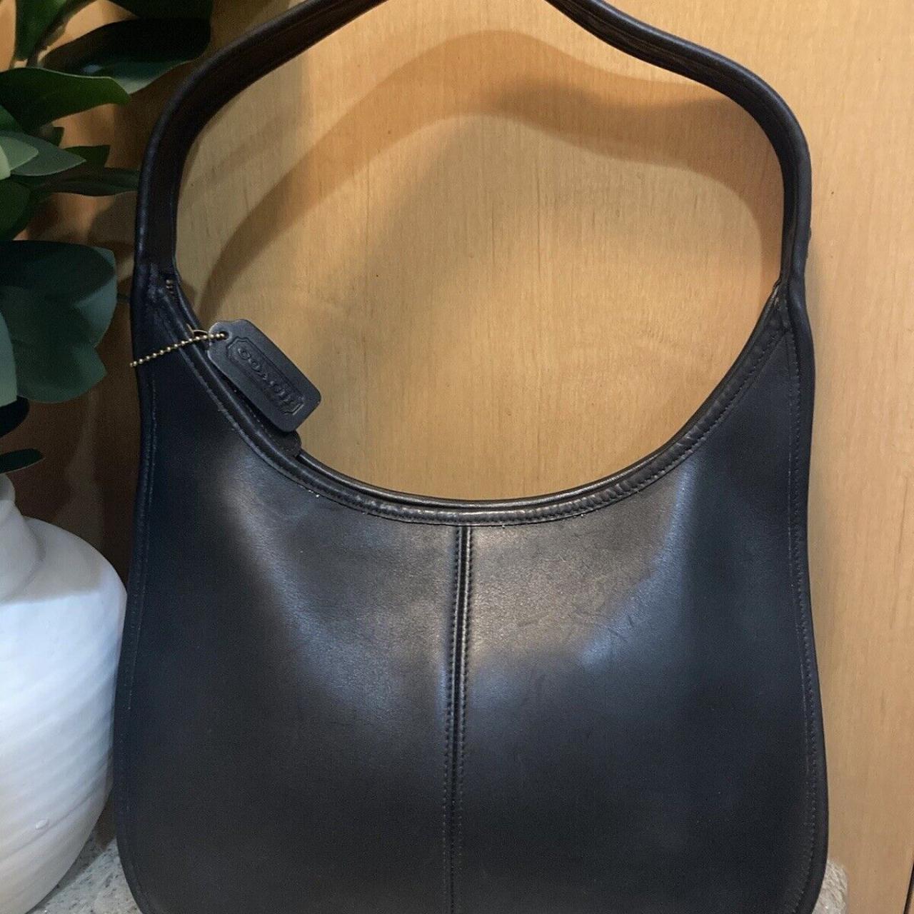 Vintage Coach 9025 Leather Ergo Zip Hobo Shoulder... - Depop