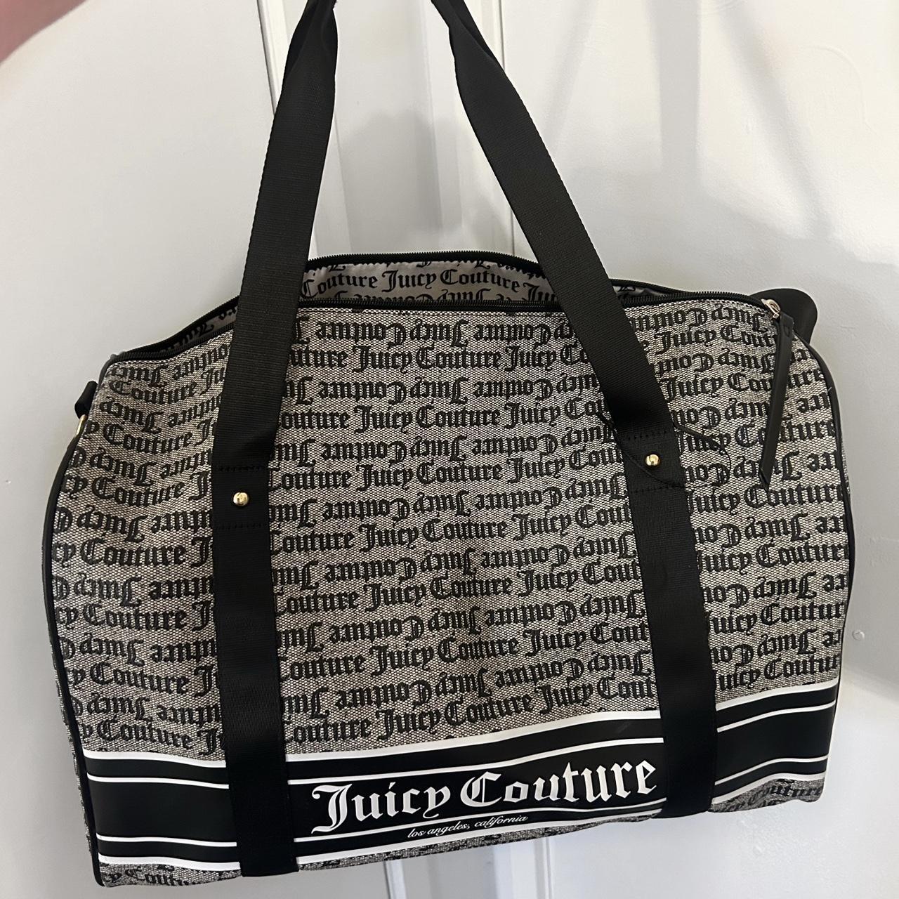 Juicy couture duffle bag 4 inside pockets Perfect... - Depop