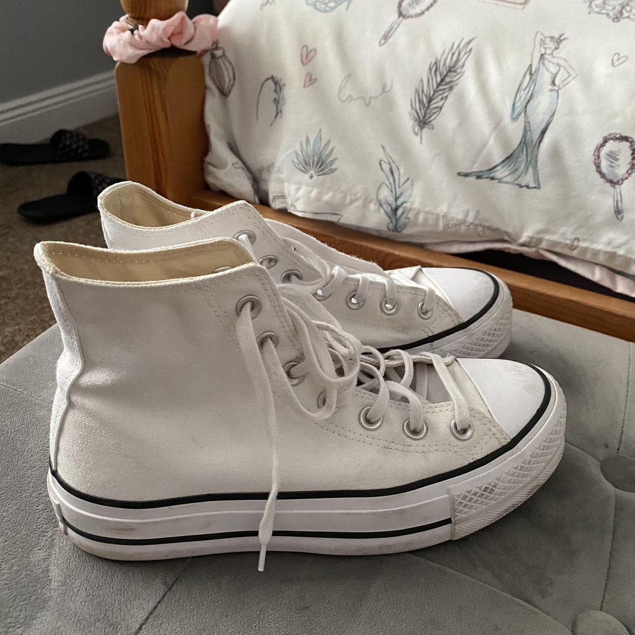 White platform converse Size 5 Barely worn - Depop