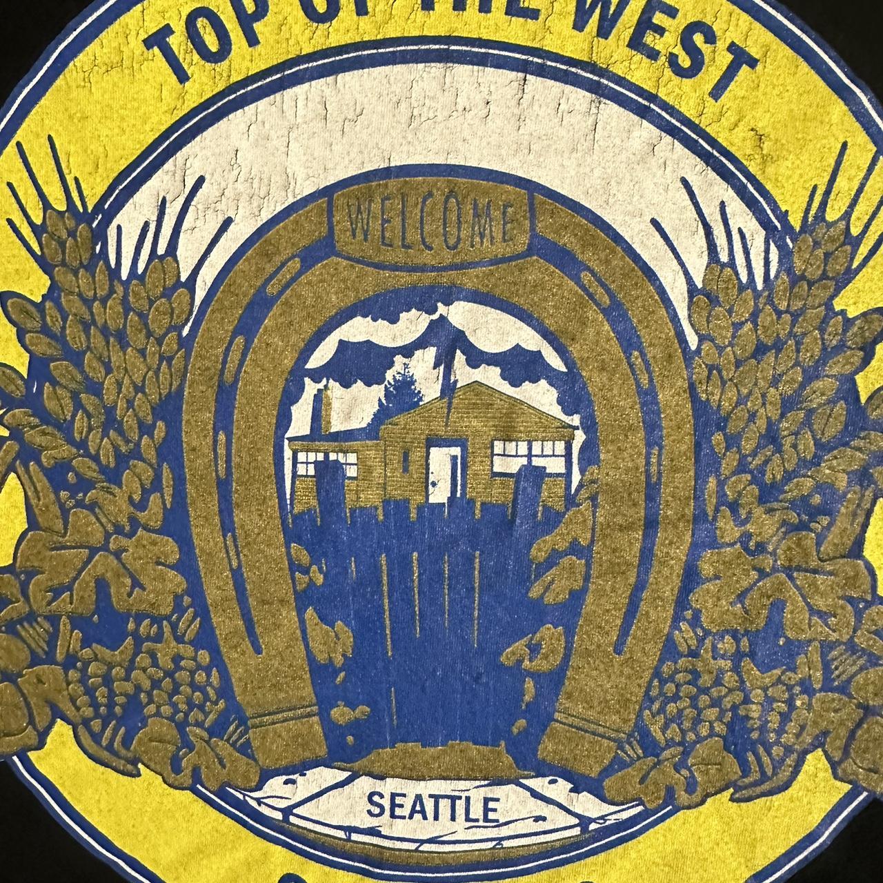 Casual industrees. Large t shirt - Depop