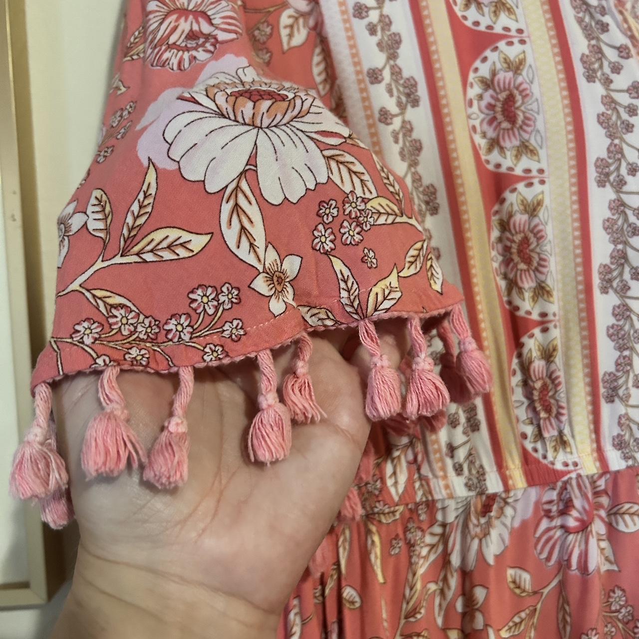 Jaase maxi dress Size XL Has pockets! Elastic waist... - Depop