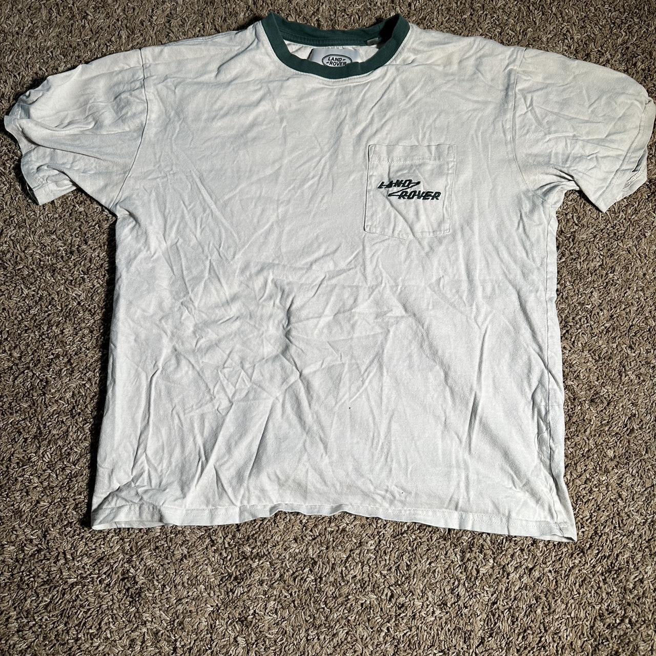 Medium Pacsun Land Rover T shirt - Depop