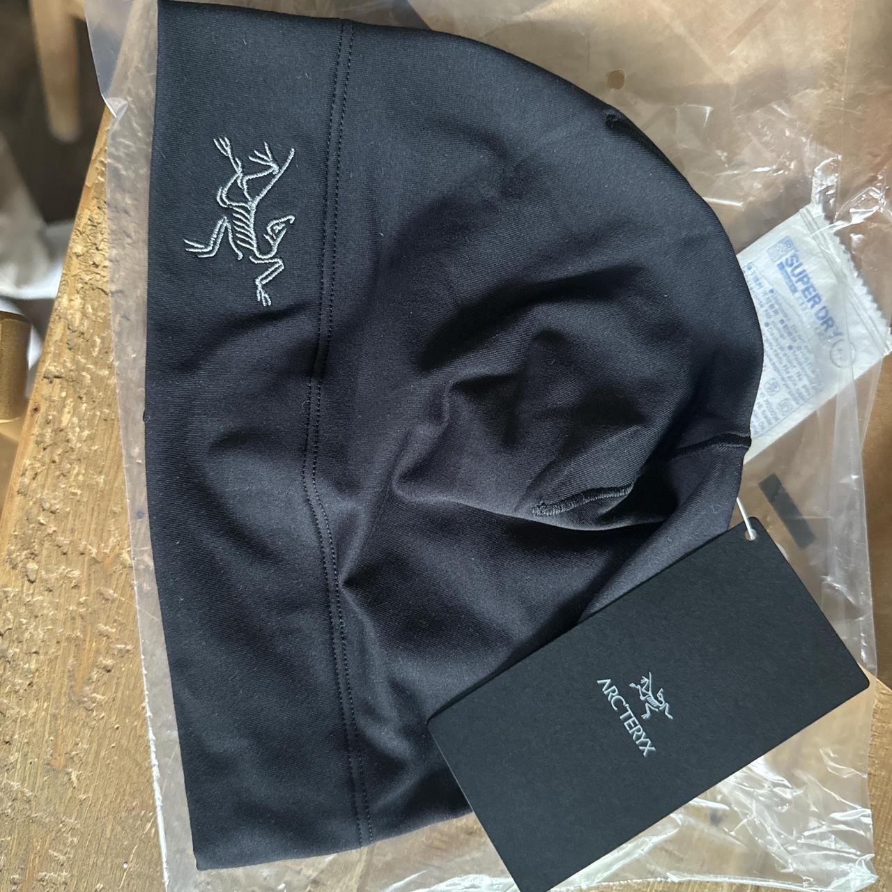 RARE NWT arcteryx rho toque beanie Size S/M Black | Depop