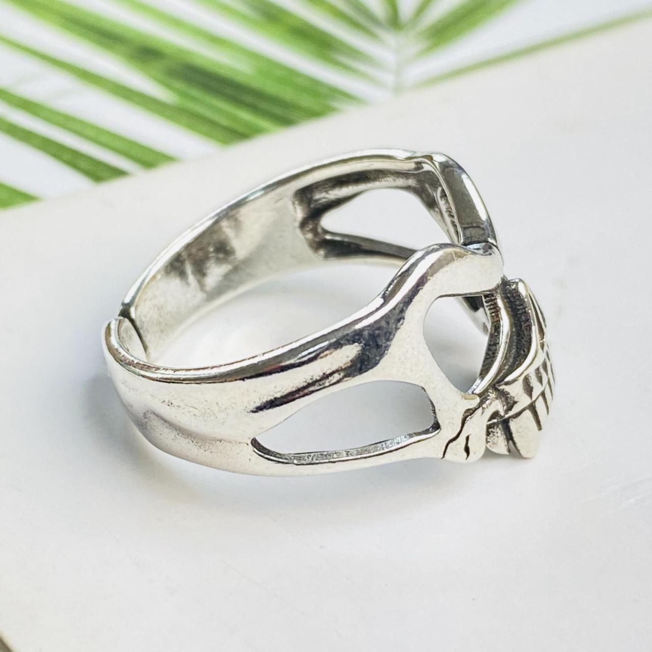 ★Retro Fashion Stackable Sliver Ring★ These rings... - Depop