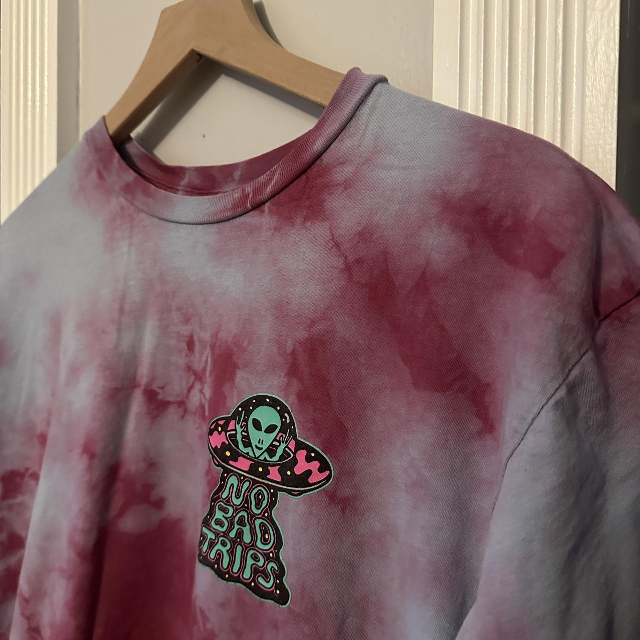 muted blue & red cotton graphic t-shirt fits... - Depop