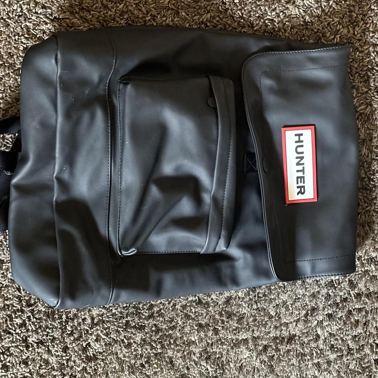 Hunter X target backbag like new - Depop